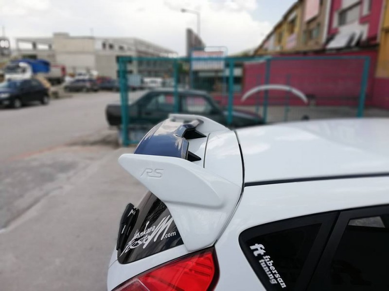 FORD FİESTA( mk7) RS BODY KİT